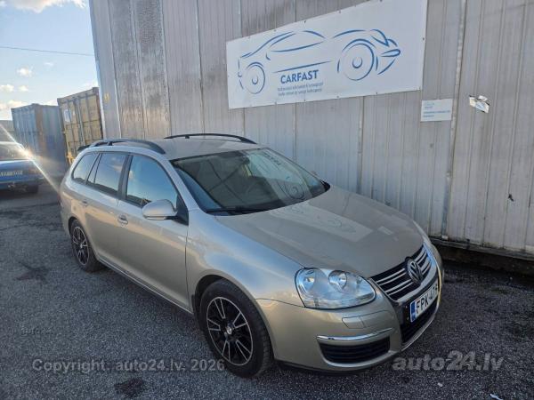 Volkswagen Golf 2008 in Tallinn on AUTOMOTO.COM.LV Yellow Volkswagen Golf 2008 in Tallinn, with an engine capacity of 1.00 L and mileage of 301 thousand km for 1890 €, photo 1 on AUTOMOTO.COM.LV
