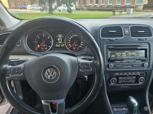 Dzeltens Volkswagen Golf 2012 Kelmė, ar dzinēja tilpumu 1.60 L un nobraukumu 300 tūkst. km par 3250 €, foto 10 vietnē AUTOMOTO.COM.LV
