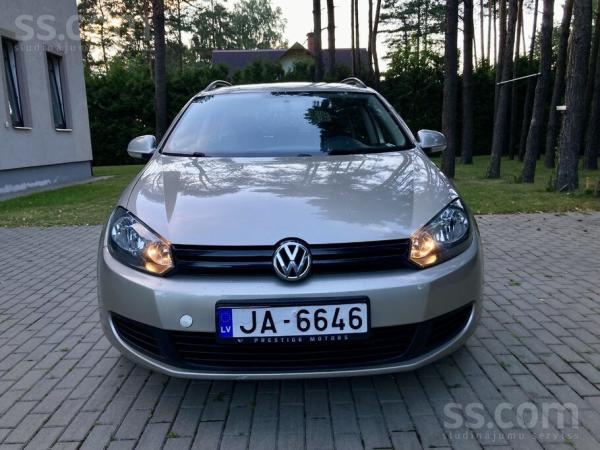 Yellow Volkswagen Golf 2012 in Riga, with an engine capacity of 1.40 L and mileage of 180 thousand km for 3450 €, photo 1 on AUTOMOTO.COM.LV