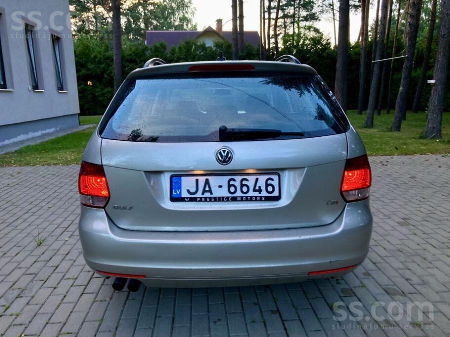 Dzeltens Volkswagen Golf 2012 Rīga, ar dzinēja tilpumu 1.40 L un nobraukumu 180 tūkst. km par 3450 €, foto 3 vietnē AUTOMOTO.COM.LV