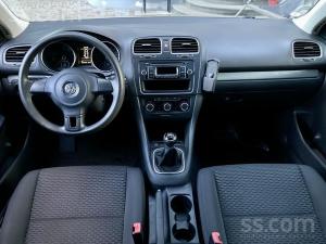 Dzeltens Volkswagen Golf 2012 Rīga, ar dzinēja tilpumu 1.40 L un nobraukumu 180 tūkst. km par 3450 €, foto 21 vietnē AUTOMOTO.COM.LV