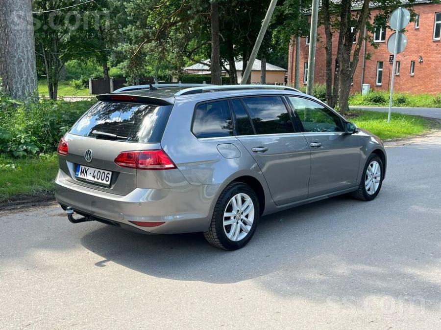 Yellow Volkswagen Golf 2014 in Riga, with an engine capacity of 2.00 L and mileage of 0 thousand km for 6199 €, photo 6 on AUTOMOTO.COM.LV