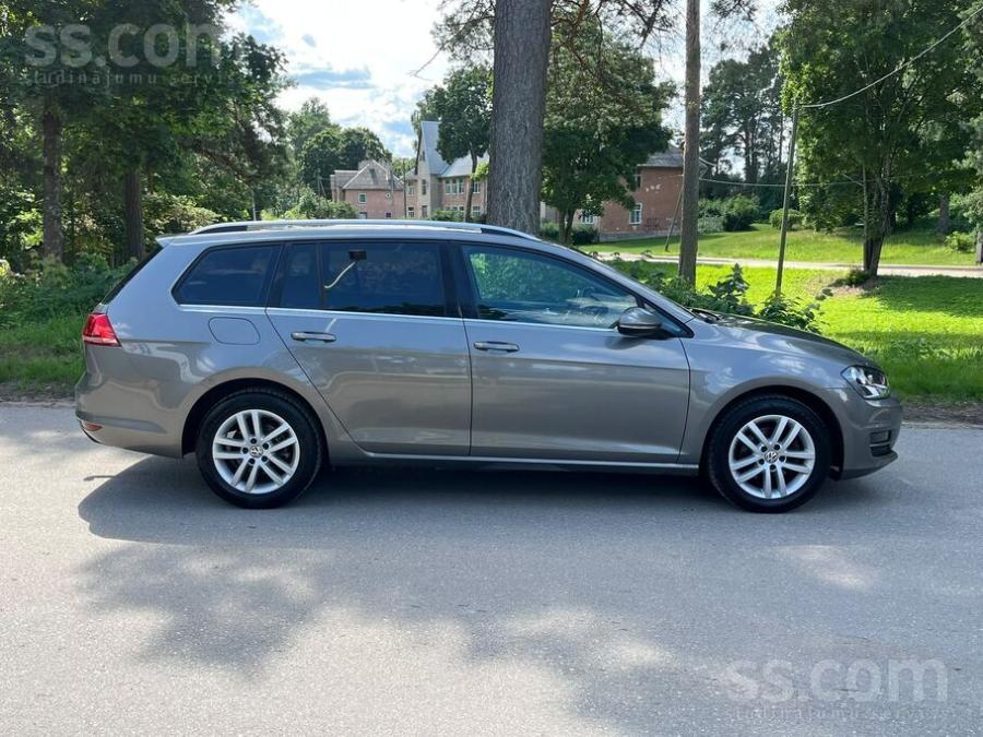 Yellow Volkswagen Golf 2014 in Riga, with an engine capacity of 2.00 L and mileage of 0 thousand km for 6199 €, photo 7 on AUTOMOTO.COM.LV