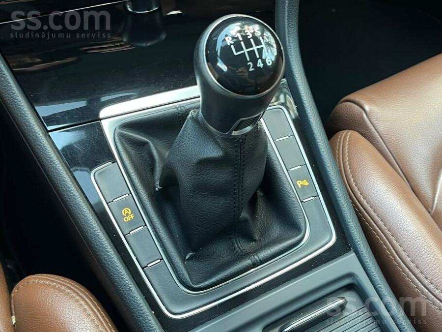 Yellow Volkswagen Golf 2014 in Riga, with an engine capacity of 2.00 L and mileage of 0 thousand km for 6199 €, photo 23 on AUTOMOTO.COM.LV