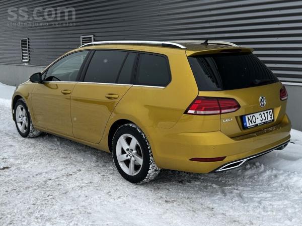 Yellow Volkswagen Golf 2018 in Riga, with an engine capacity of 2.00 L and mileage of 264 thousand km for 12900 €, photo 3 on AUTOMOTO.COM.LV