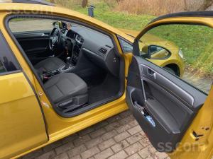 Dzeltens Volkswagen Golf 2018 Rīga, ar dzinēja tilpumu 1.40 L un nobraukumu 148 tūkst. km par 13000 €, foto 12 vietnē AUTOMOTO.COM.LV