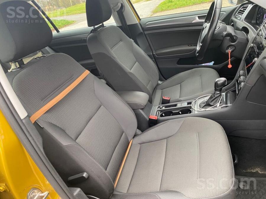 Dzeltens Volkswagen Golf 2018 Rīga, ar dzinēja tilpumu 1.40 L un nobraukumu 148 tūkst. km par 13000 €, foto 13 vietnē AUTOMOTO.COM.LV