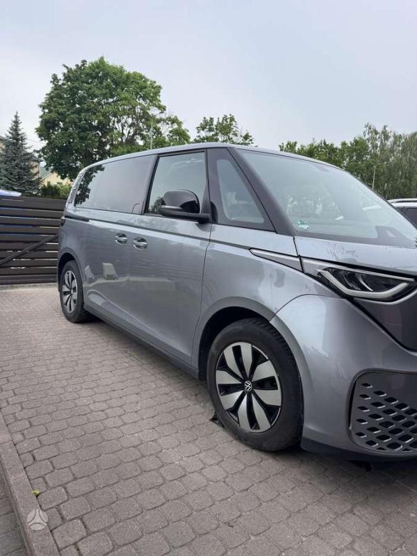 Pelēks Volkswagen ID. Buzz 2023 Šauļi, ar dzinēja tilpumu 0.00 L un nobraukumu 49 tūkst. km par 23800 €, foto  vietnē AUTOMOTO.COM.LV