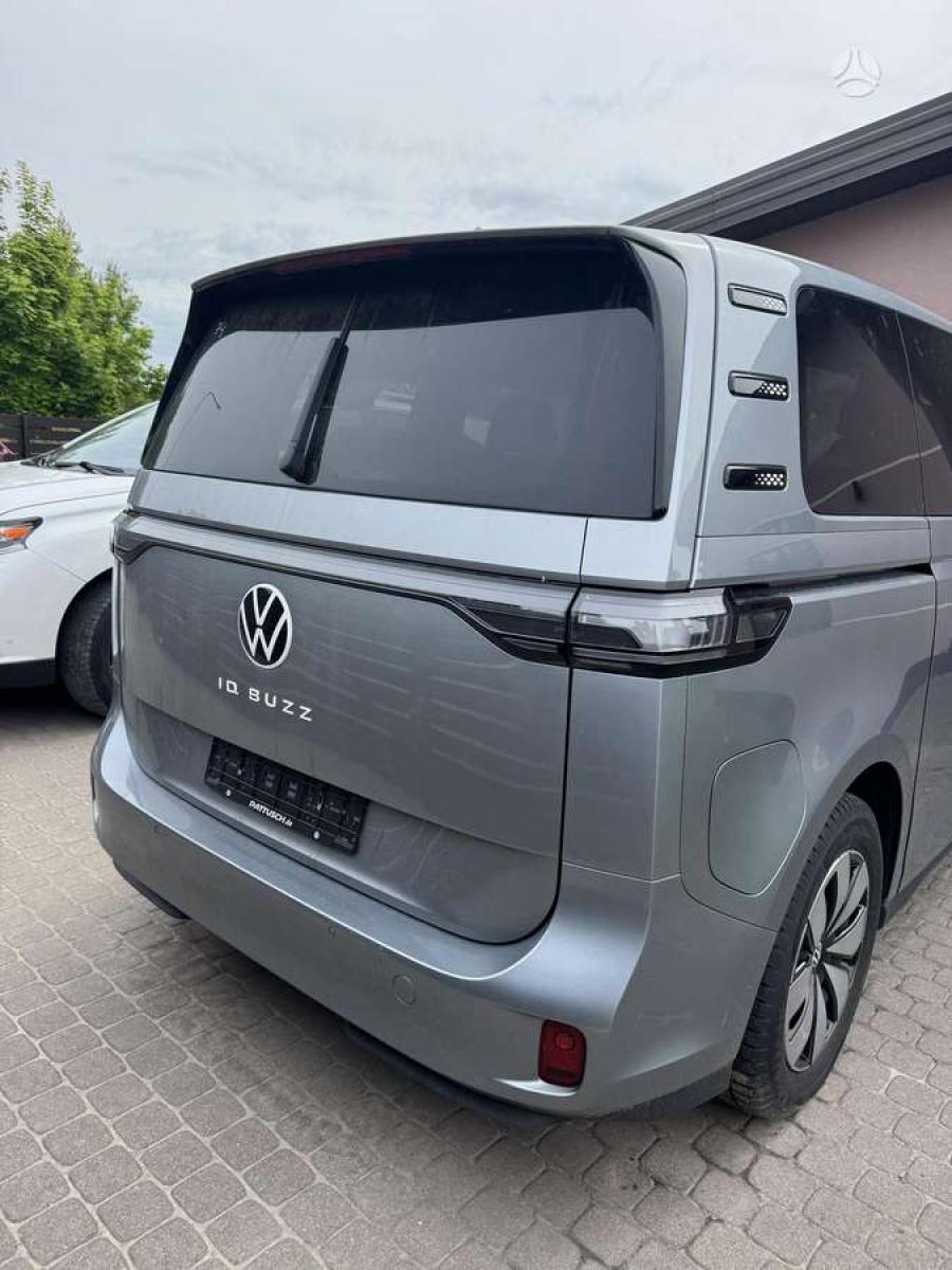 Pelēks Volkswagen ID. Buzz 2023 Šauļi, ar dzinēja tilpumu 0.00 L un nobraukumu 49 tūkst. km par 23800 €, foto 5 vietnē AUTOMOTO.COM.LV