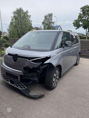 Pelēks Volkswagen ID. Buzz 2023 Šauļi, ar dzinēja tilpumu 0.00 L un nobraukumu 49 tūkst. km par 23800 €, foto 7 vietnē AUTOMOTO.COM.LV