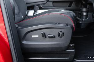 Volkswagen ID. Buzz 2025 Rīga, ar dzinēja tilpumu 0.00 L un nobraukumu 70 tūkst. km par 59900 €, foto 8 vietnē AUTOMOTO.COM.LV