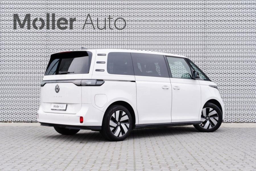 Balts Volkswagen ID. Buzz 2024 Mārupe, ar dzinēja tilpumu 0.00 L un nobraukumu 47 tūkst. km par 39900 €, foto 5 vietnē AUTOMOTO.COM.LV