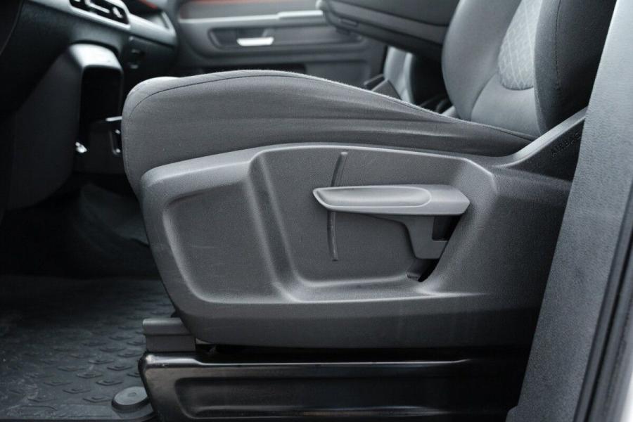 Balts Volkswagen ID. Buzz 2024 Mārupe, ar dzinēja tilpumu 0.00 L un nobraukumu 47 tūkst. km par 39900 €, foto 9 vietnē AUTOMOTO.COM.LV