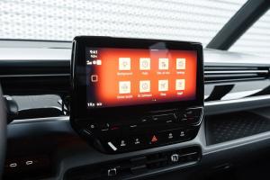 Balts Volkswagen ID. Buzz 2024 Mārupe, ar dzinēja tilpumu 0.00 L un nobraukumu 47 tūkst. km par 39900 €, foto 16 vietnē AUTOMOTO.COM.LV