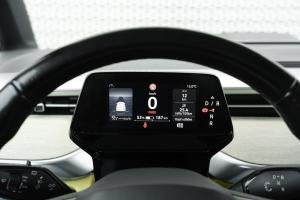 Желтый Фольксваген ID. Buzz 2023 в Марупе, объемом двигателя 0.00 л и пробегом 61 тыс. км за 39900 €, фото 14 на AUTOMOTO.COM.LV