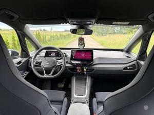 Black Volkswagen ID.3 2020 in Kaunas, with an engine capacity of 0.00 L and mileage of 118 thousand km for 16990 €, photo 12 on AUTOMOTO.COM.LV