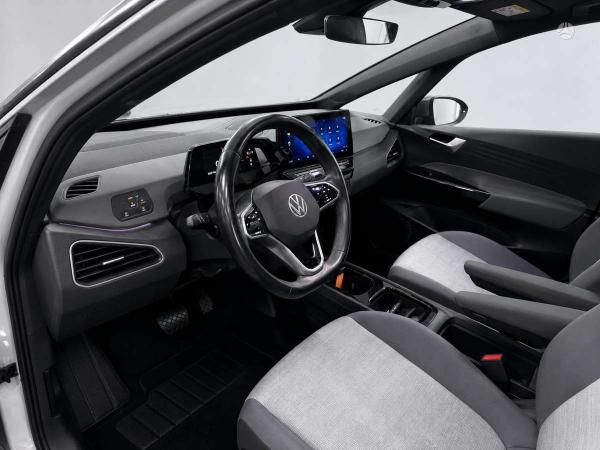Black Volkswagen ID.3 2020 in Vilnius, with an engine capacity of 0.00 L and mileage of 162 thousand km for 14950 €, photo 7 on AUTOMOTO.COM.LV
