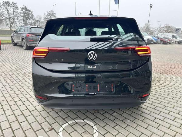 Black Volkswagen ID.3 2023 in Siauliai, with an engine capacity of 0.00 L and mileage of 72 thousand km for 23900 €, photo 6 on AUTOMOTO.COM.LV