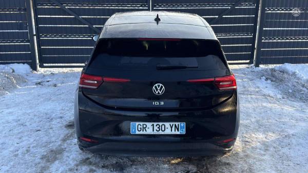 Black Volkswagen ID.3 2023 in Jonava, with an engine capacity of 0.00 L and mileage of 60 thousand km for 15800 €, photo 6 on AUTOMOTO.COM.LV