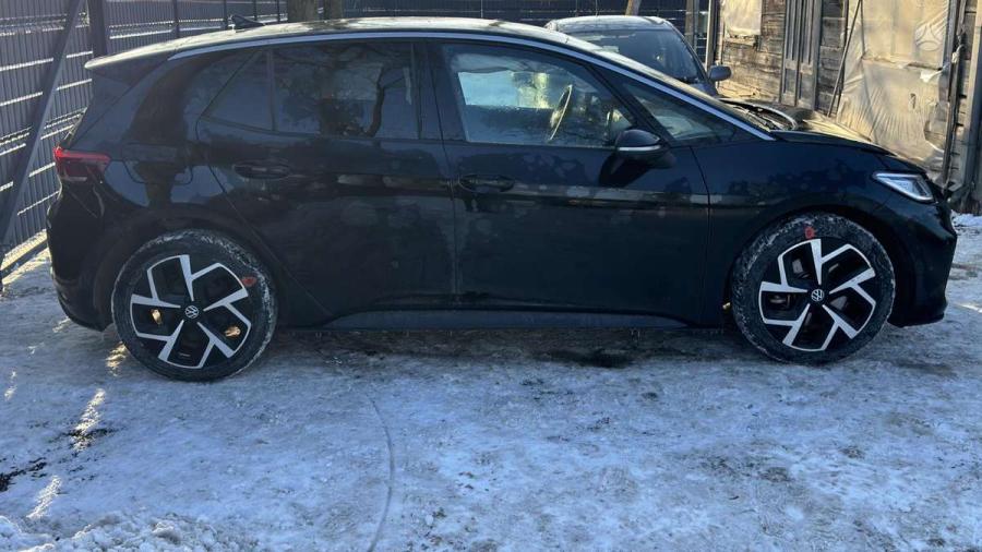 Melns Volkswagen ID.3 2023 Jonava, ar dzinēja tilpumu 0.00 L un nobraukumu 60 tūkst. km par 15800 €, foto 8 vietnē AUTOMOTO.COM.LV