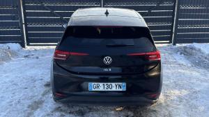 Black Volkswagen ID.3 2023 in Jonava, with an engine capacity of 0.00 L and mileage of 60 thousand km for 13599 €, photo 6 on AUTOMOTO.COM.LV