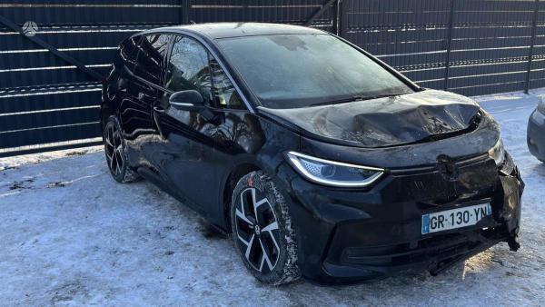 Melns Volkswagen ID.3 2023 Jonava, ar dzinēja tilpumu 0.00 L un nobraukumu 60 tūkst. km par 13599 €, foto 11 vietnē AUTOMOTO.COM.LV