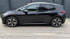Melns Volkswagen ID.3 2023 Jonava, ar dzinēja tilpumu 0.00 L un nobraukumu 63 tūkst. km par 23400 €, foto 6 vietnē AUTOMOTO.COM.LV