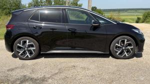 Melns Volkswagen ID.3 2023 Jonava, ar dzinēja tilpumu 0.00 L un nobraukumu 60 tūkst. km par 22600 €, foto 10 vietnē AUTOMOTO.COM.LV