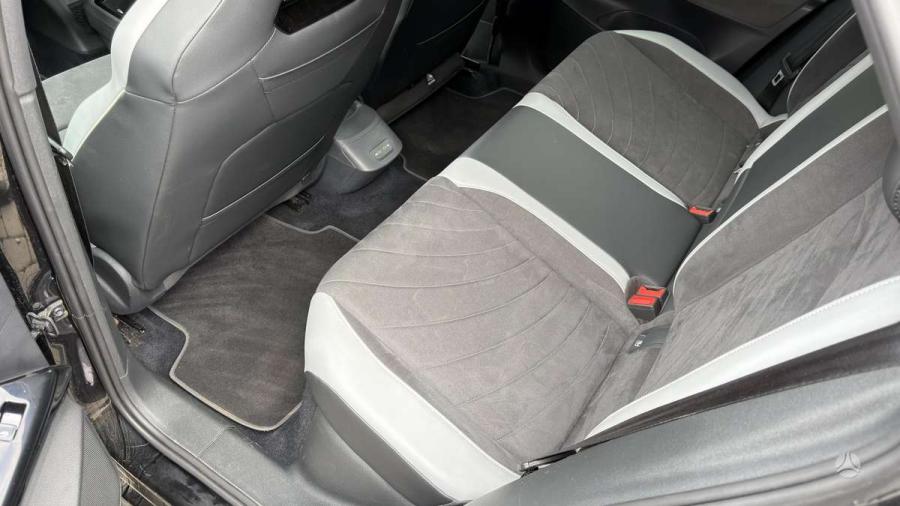 Melns Volkswagen ID.3 2023 Jonava, ar dzinēja tilpumu 0.00 L un nobraukumu 60 tūkst. km par 22600 €, foto 21 vietnē AUTOMOTO.COM.LV