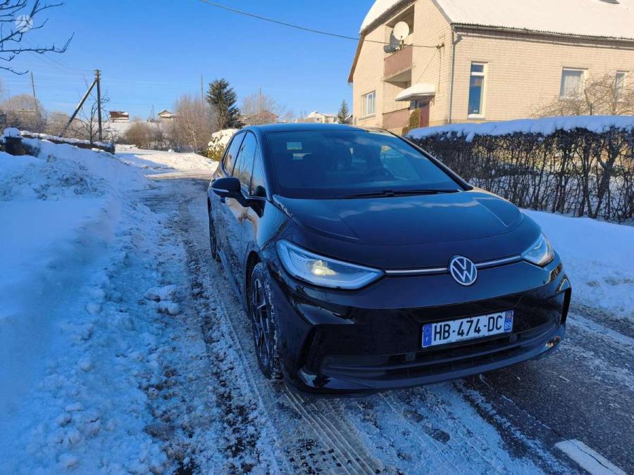 Melns Volkswagen ID.3 2024 Telšiai, ar dzinēja tilpumu 0.00 L un nobraukumu 7 tūkst. km par 25499 €, foto 17 vietnē AUTOMOTO.COM.LV