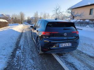 Melns Volkswagen ID.3 2024 Telšiai, ar dzinēja tilpumu 0.00 L un nobraukumu 7 tūkst. km par 25499 €, foto 21 vietnē AUTOMOTO.COM.LV