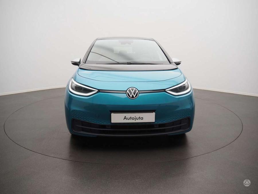 Blue Volkswagen ID.3 2020 in Vilnius, with an engine capacity of 0.00 L and mileage of 88 thousand km for 19500 €, photo 3 on AUTOMOTO.COM.LV