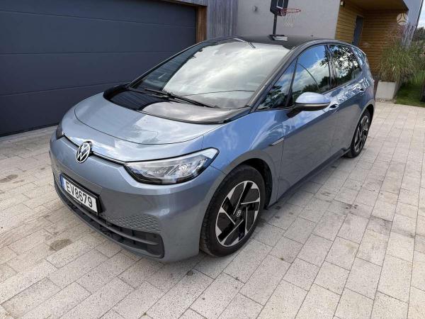 Zils Volkswagen ID.3 2021 Viļņa, ar dzinēja tilpumu 0.00 L un nobraukumu 54 tūkst. km par 18900 €, foto 2 vietnē AUTOMOTO.COM.LV