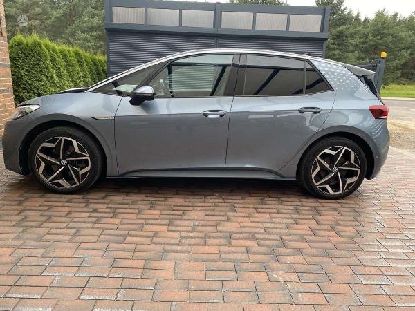 Zils Volkswagen ID.3 2022 Druskininkai, ar dzinēja tilpumu 0.00 L un nobraukumu 138 tūkst. km par 26378 €, foto 6 vietnē AUTOMOTO.COM.LV
