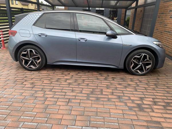 Zils Volkswagen ID.3 2022 Druskininkai, ar dzinēja tilpumu 0.00 L un nobraukumu 138 tūkst. km par 26378 €, foto 7 vietnē AUTOMOTO.COM.LV