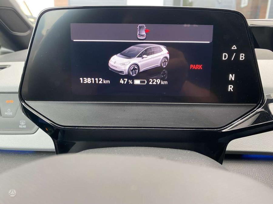 Zils Volkswagen ID.3 2022 Druskininkai, ar dzinēja tilpumu 0.00 L un nobraukumu 138 tūkst. km par 26378 €, foto 17 vietnē AUTOMOTO.COM.LV