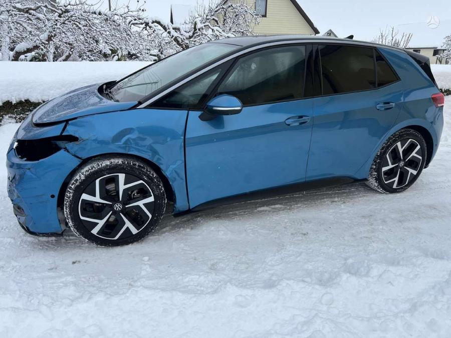 Zils Volkswagen ID.3 2024 Kauņa, ar dzinēja tilpumu 0.00 L un nobraukumu 20 tūkst. km par 16250 €, foto 9 vietnē AUTOMOTO.COM.LV