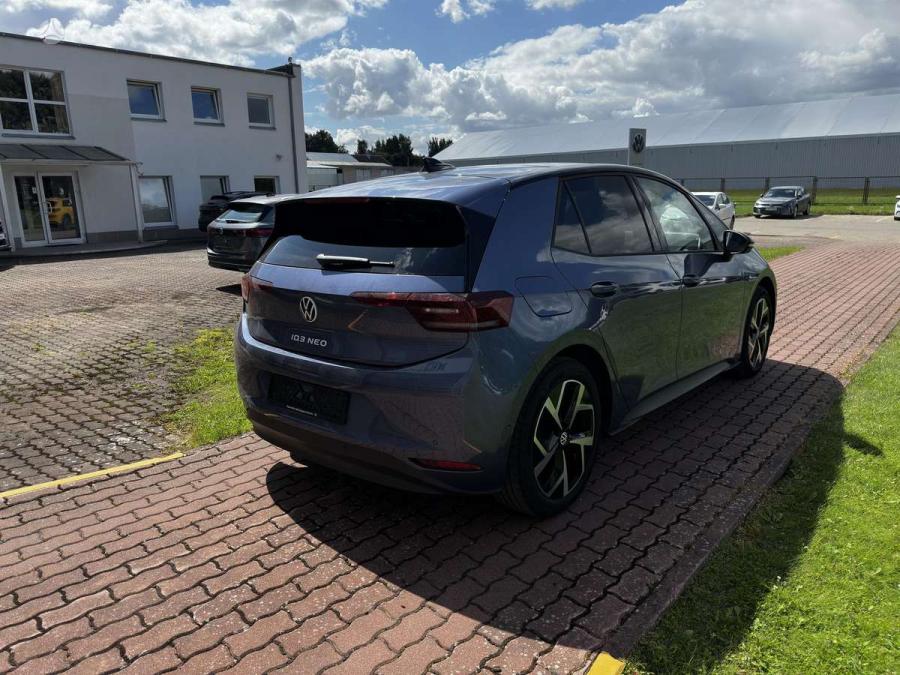 Zils Volkswagen ID.3 2026 Panevēža, ar dzinēja tilpumu 0.00 L un nobraukumu 0 tūkst. km par 51800 €, foto 5 vietnē AUTOMOTO.COM.LV