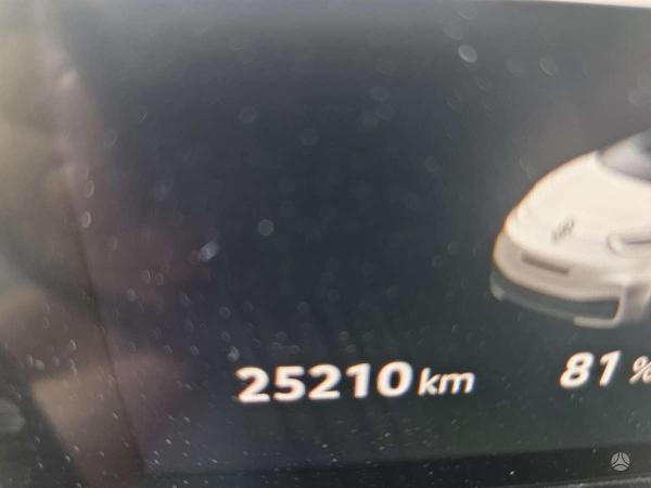 Brown Volkswagen ID.3 2023 in Panevezys, with an engine capacity of 0.00 L and mileage of 27 thousand km for 19900 €, photo 8 on AUTOMOTO.COM.LV