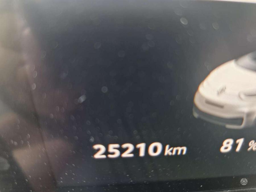 Brown Volkswagen ID.3 2023 in Panevezys, with an engine capacity of 0.00 L and mileage of 27 thousand km for 19900 €, photo 8 on AUTOMOTO.COM.LV