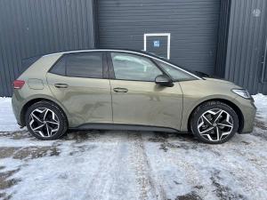 Brūns Volkswagen ID.3 2025 Alīta, ar dzinēja tilpumu 0.00 L un nobraukumu 14 tūkst. km par 20800 €, foto 4 vietnē AUTOMOTO.COM.LV