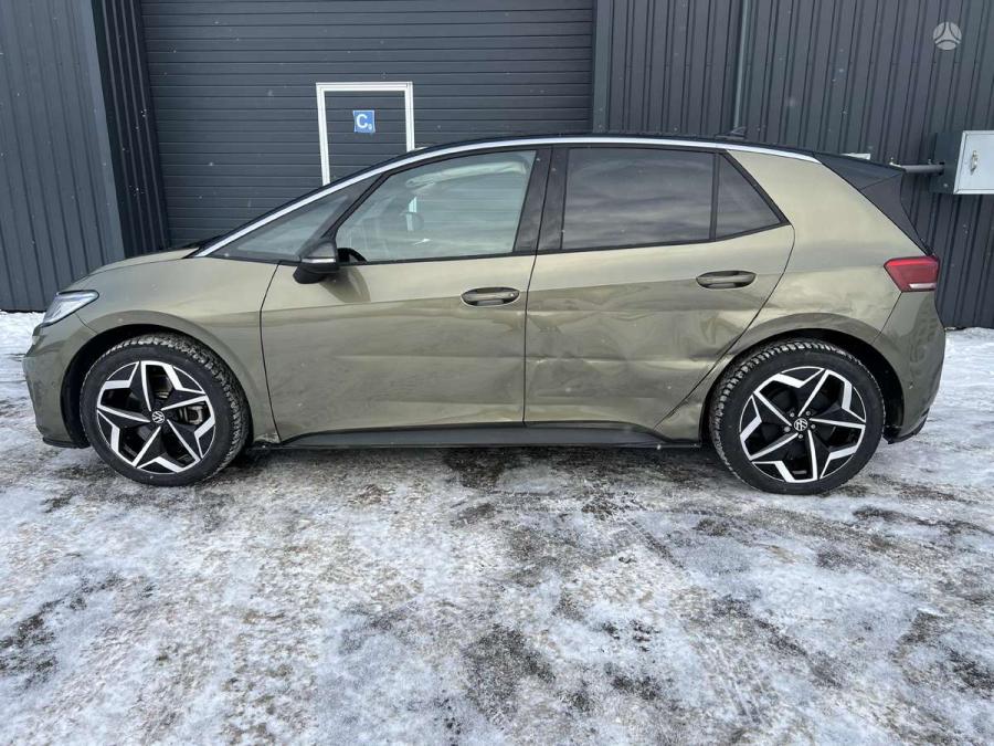 Brūns Volkswagen ID.3 2025 Alīta, ar dzinēja tilpumu 0.00 L un nobraukumu 14 tūkst. km par 20800 €, foto 11 vietnē AUTOMOTO.COM.LV