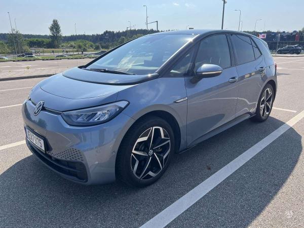 Volkswagen ID.3 2022 Viļņa vietnē Zaļš Volkswagen ID.3 2022 Viļņa, ar dzinēja tilpumu 0.00 L un nobraukumu 40 tūkst. km par 20400 €, foto 3 vietnē AUTOMOTO.COM.LV