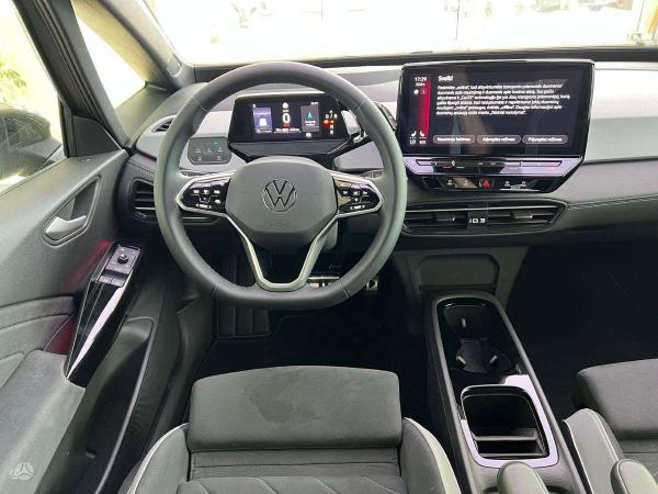 Green Volkswagen ID.3 2023 in Kaunas, with an engine capacity of 0.00 L and mileage of 28 thousand km for 32900 €, photo 7 on AUTOMOTO.COM.LV