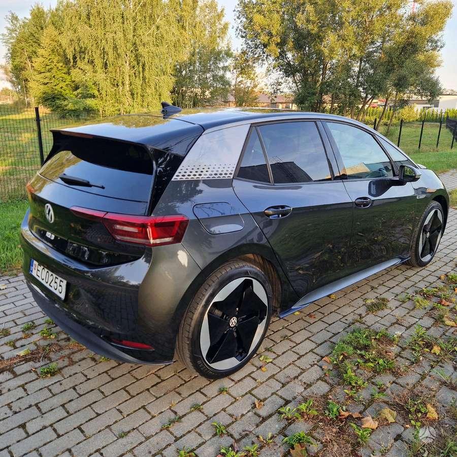 Pelēks Volkswagen ID.3 2020 Tauragė, ar dzinēja tilpumu 0.00 L un nobraukumu 12 tūkst. km par 21950 €, foto 5 vietnē AUTOMOTO.COM.LV