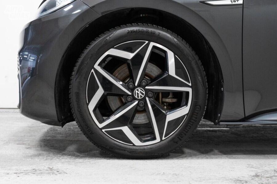 Pelēks Volkswagen ID.3 2020 Viļņa, ar dzinēja tilpumu 0.00 L un nobraukumu 130 tūkst. km par 15900 €, foto 23 vietnē AUTOMOTO.COM.LV