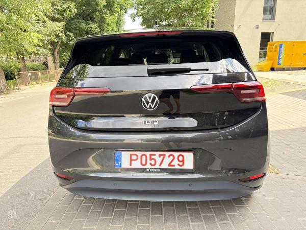 Pelēks Volkswagen ID.3 2020 Viļņa, ar dzinēja tilpumu 0.00 L un nobraukumu 166 tūkst. km par 15850 €, foto 5 vietnē AUTOMOTO.COM.LV