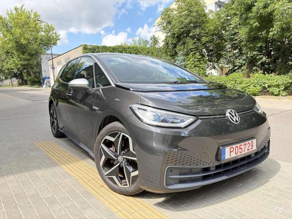 Pelēks Volkswagen ID.3 2020 Viļņa, ar dzinēja tilpumu 0.00 L un nobraukumu 166 tūkst. km par 15850 €, foto 3 vietnē AUTOMOTO.COM.LV