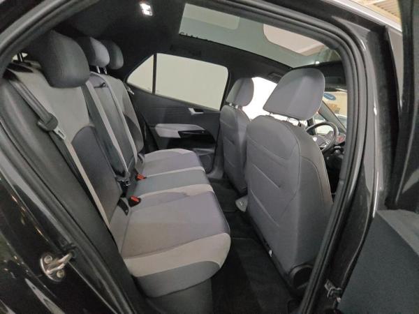 Pelēks Volkswagen ID.3 2020 Mārupe, ar dzinēja tilpumu 0.00 L un nobraukumu 125 tūkst. km par 19990 €, foto 4 vietnē AUTOMOTO.COM.LV