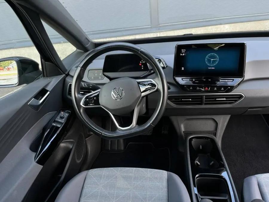 Pelēks Volkswagen ID.3 2020 Rīga, ar dzinēja tilpumu 0.00 L un nobraukumu 100 tūkst. km par 18990 €, foto 4 vietnē AUTOMOTO.COM.LV